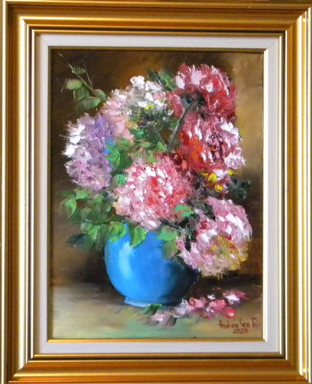 FLORI IN BOL ALBASTRU. Tablou de Andreescu Razvan